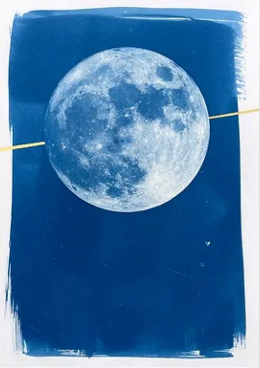 Blue Moon Gold – Art Friend Gallery